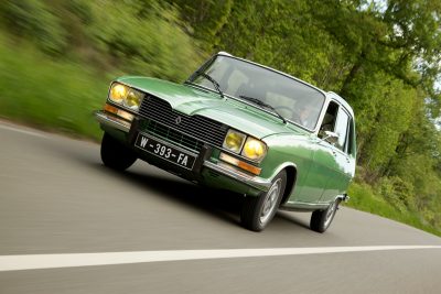 Renault Looks Back At The Iconic 16 For Its 50th Anniversary [30 Photos ...