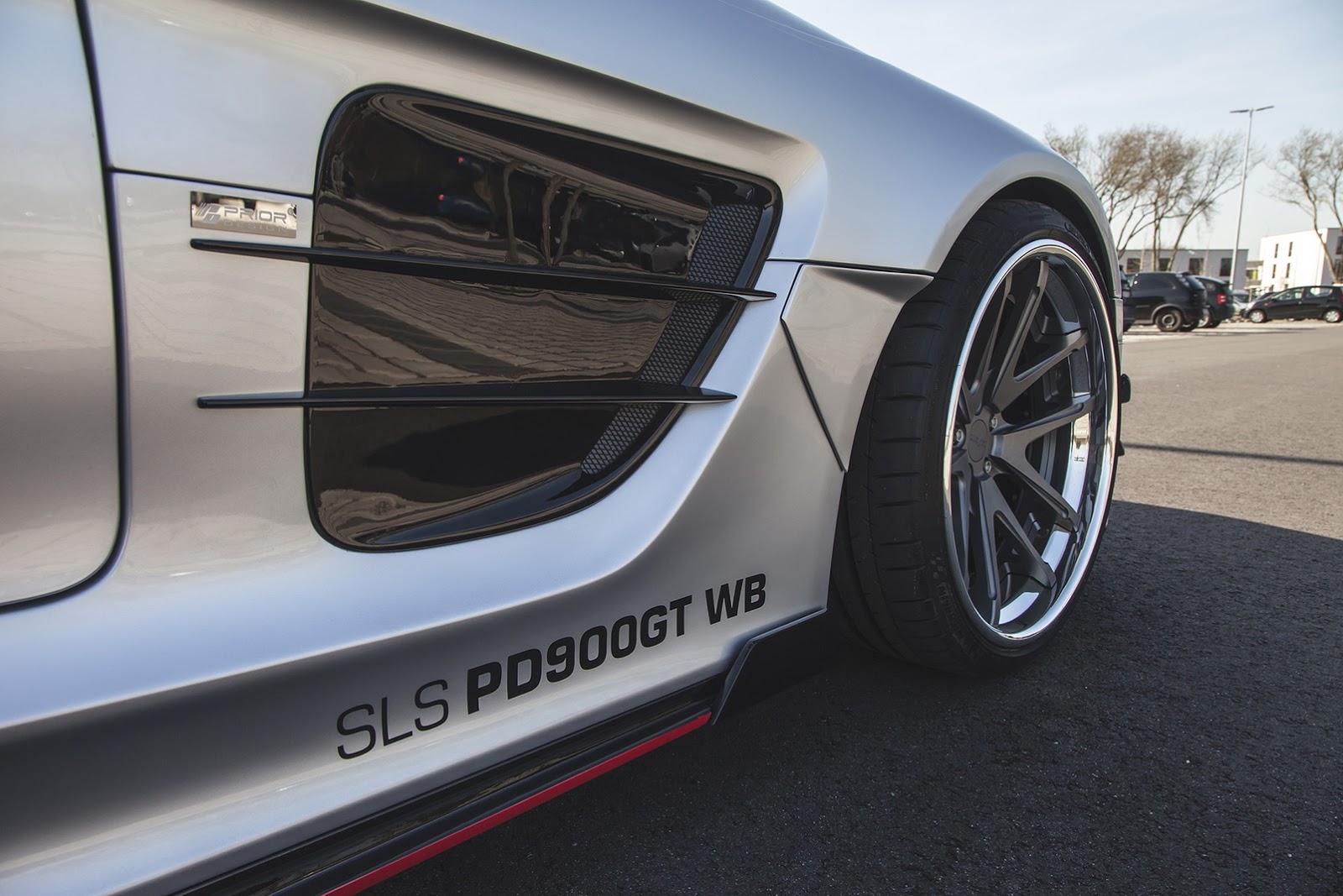 Check Out The Ultra-Aggressive Prior Design Mercedes SLS In 24 New ...