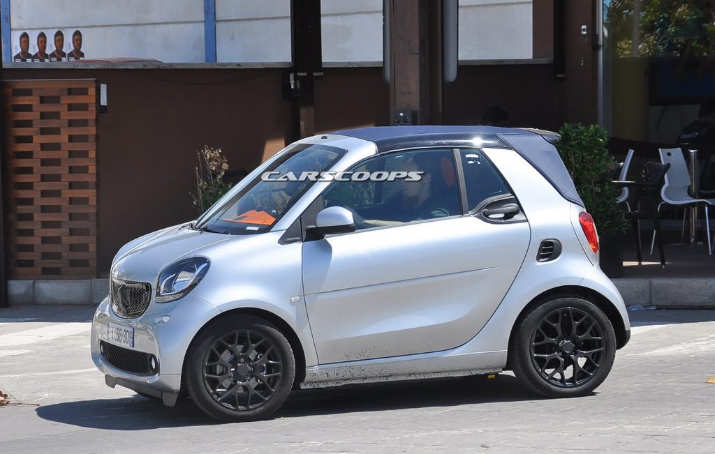 New Smart ForTwo Cabriolet Spied Completely Undisguised | Carscoops