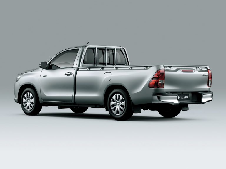 2016 Toyota Hilux Debuts With New 177HP Diesel [33 Photos & Videos ...