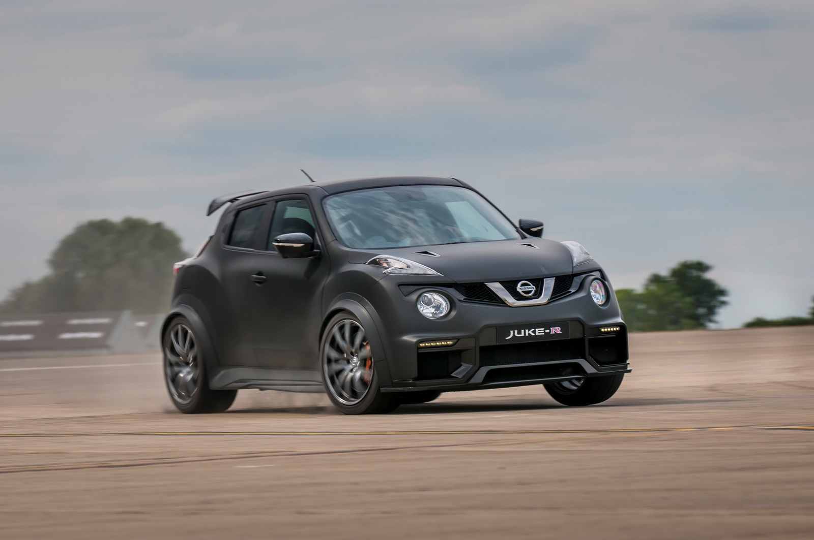 Nissan Lifts The Veils Off 600PS Juke-R 2.0 At Goodwood [22 Photos ...