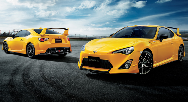 Japan Gets This Cool Toyota 86 Yellow Limited Edition | Carscoops