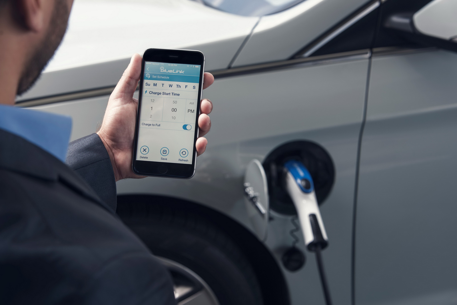 You Can Now Remotely Play With Your Hyundai With Apple Watch | Carscoops