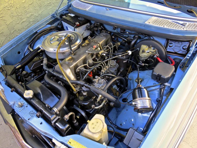 Tastefully-Modded Mercedes 300D In Perfect Condition Could Be Yours [44 ...