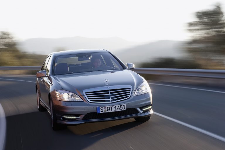 5 Reasons To Buy A W221 Mercedes-Benz S-Class | Carscoops