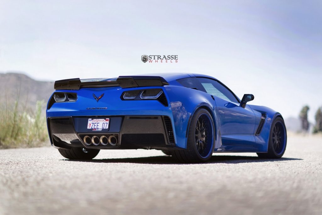 Laguna Blue Corvette Z06 C7 Has Never Looked Better | Carscoops