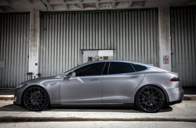 Tesla Model S P85D Caught Rocking Gloss Gunmetal Wheels | Carscoops