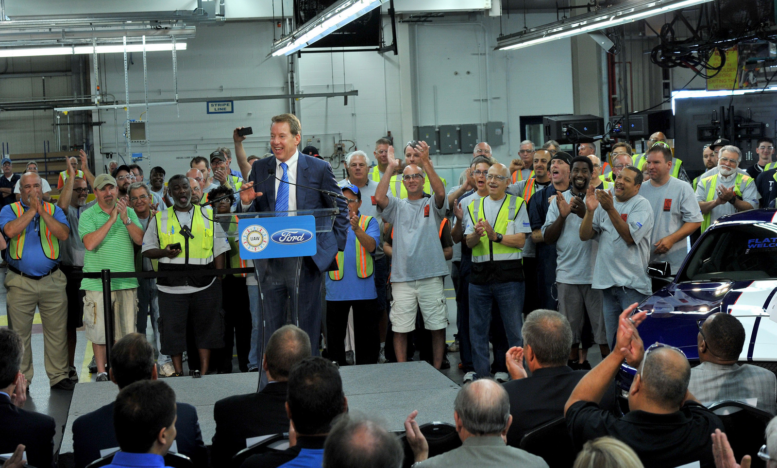 First Shelby GT350R Mustang Roars Off The Assembly Line [w/Video ...