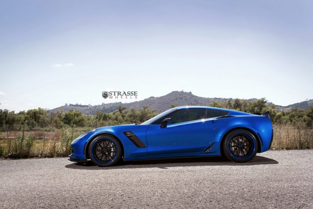 Laguna Blue Corvette Z06 C7 Has Never Looked Better | Carscoops