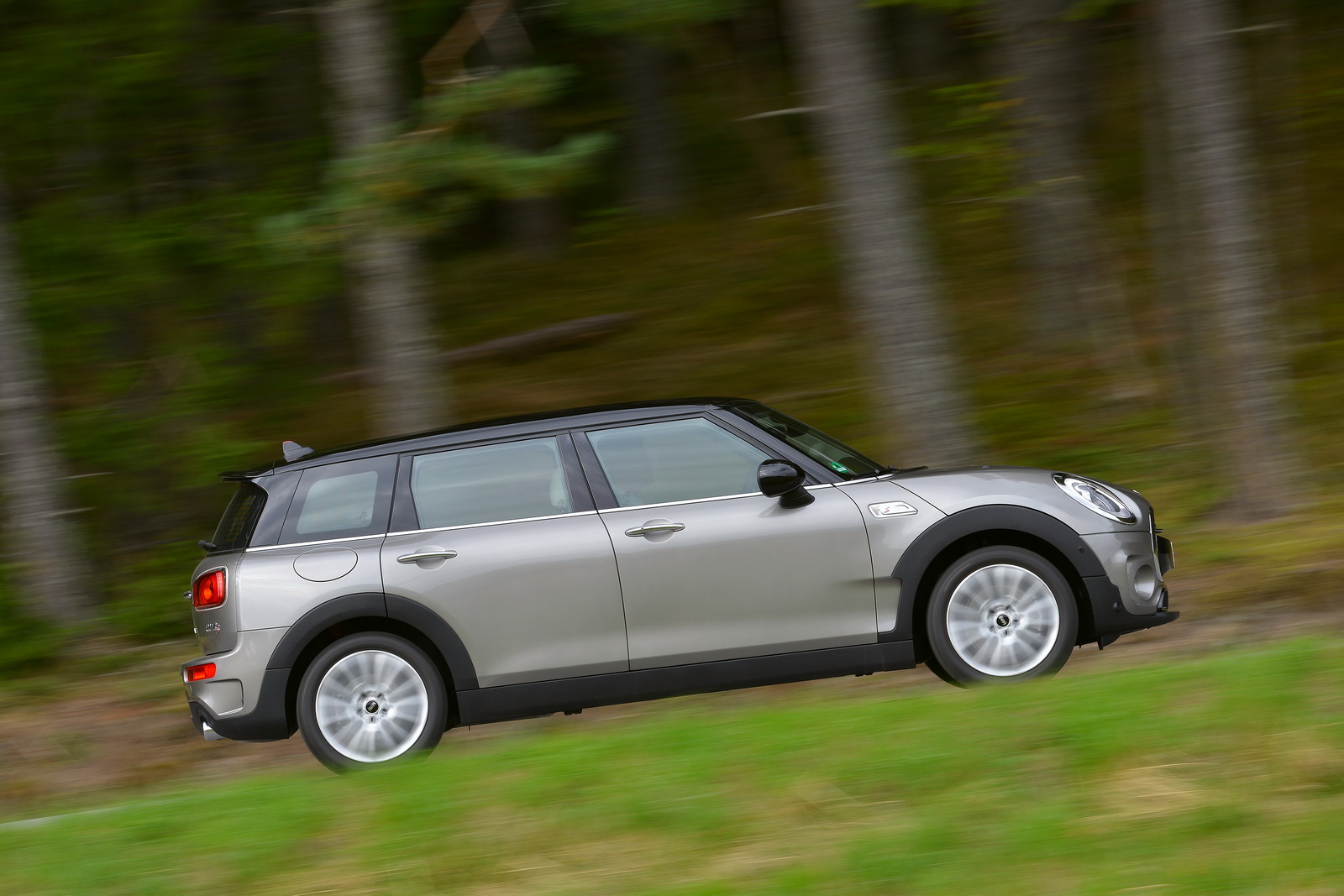 New MINI Clubman Full Gallery And Specs Released [274 Pics] | Carscoops