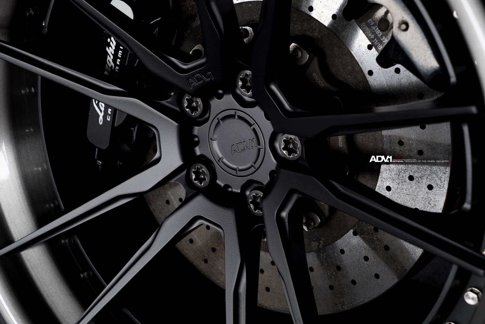 Custom Lamborghini Aventador-V Coupe Chilling Out On Matte Black Wheels ...