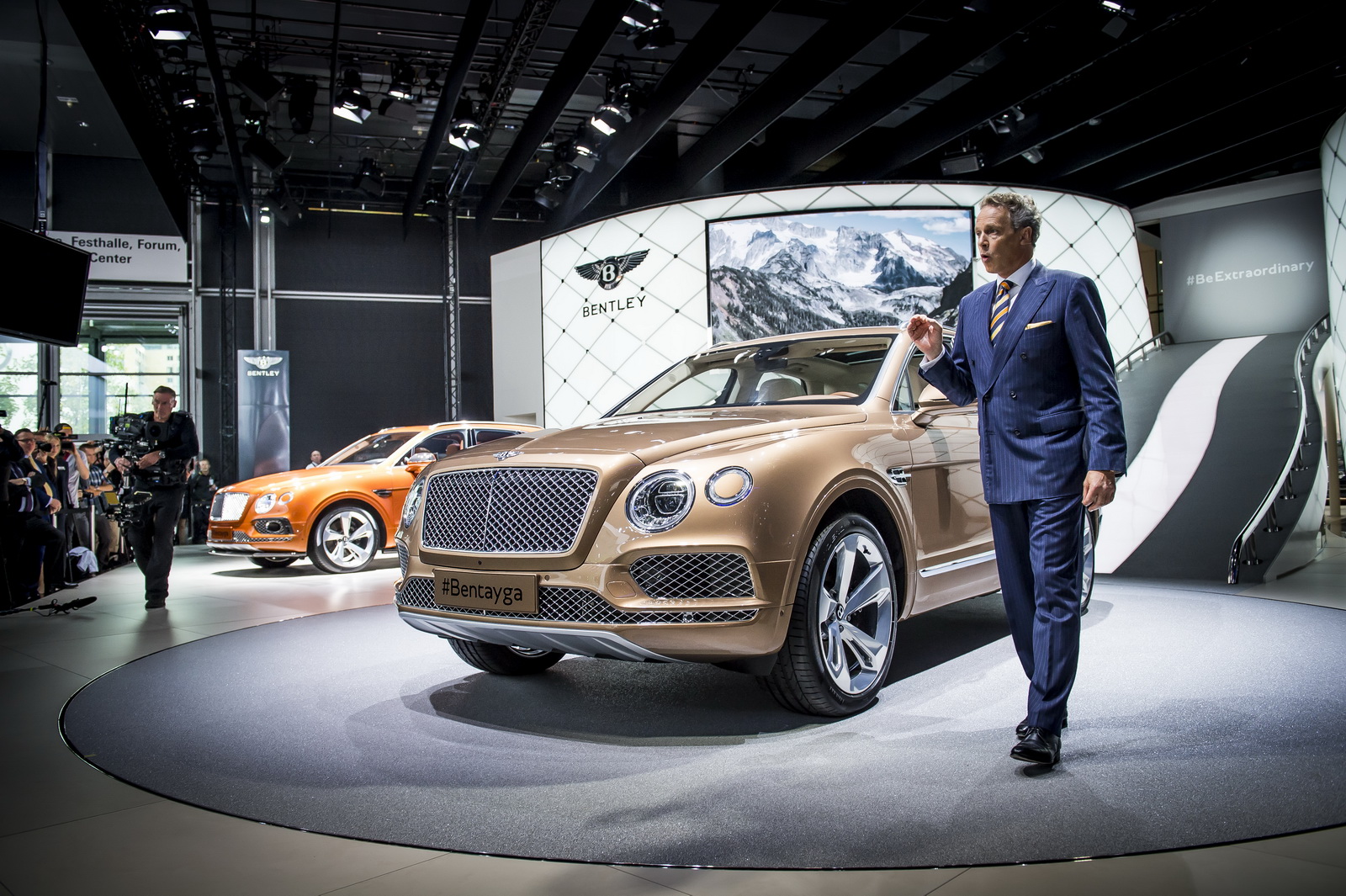 Bentley Allegedly Plans A Faster Bentayga | Carscoops