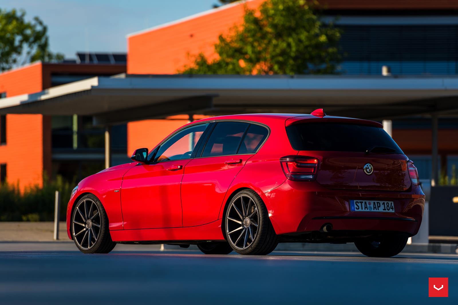 Pre-Facelift BMW 1-Series Looks Surprisingly Good On Black Custom ...