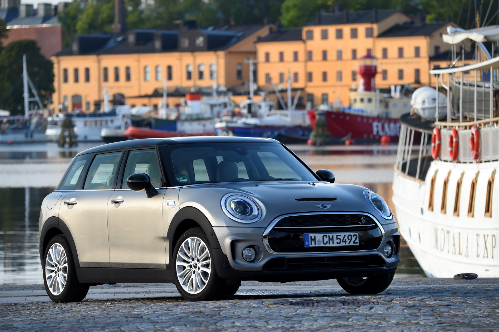 New MINI Clubman Full Gallery And Specs Released [274 Pics] | Carscoops