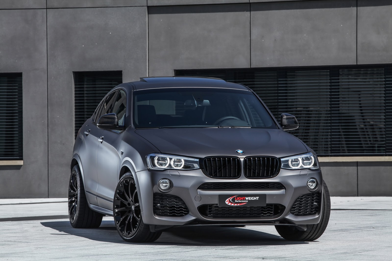 Lightweight’s ‘Stealthy’ BMW X4 Has Up To 370HP | Carscoops