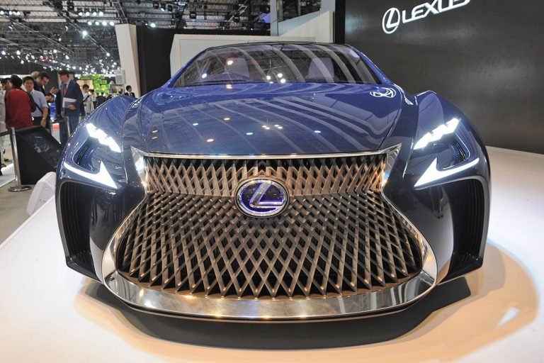 Hydrogen-Powered Lexus LF-FC Concept Previews Next-Gen LS Flagship ...