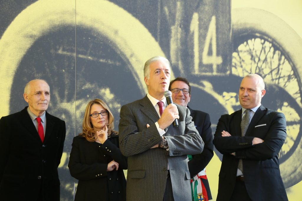 Ferrari, Agnelli Families To Sign Pact That Would Render Takeover ...