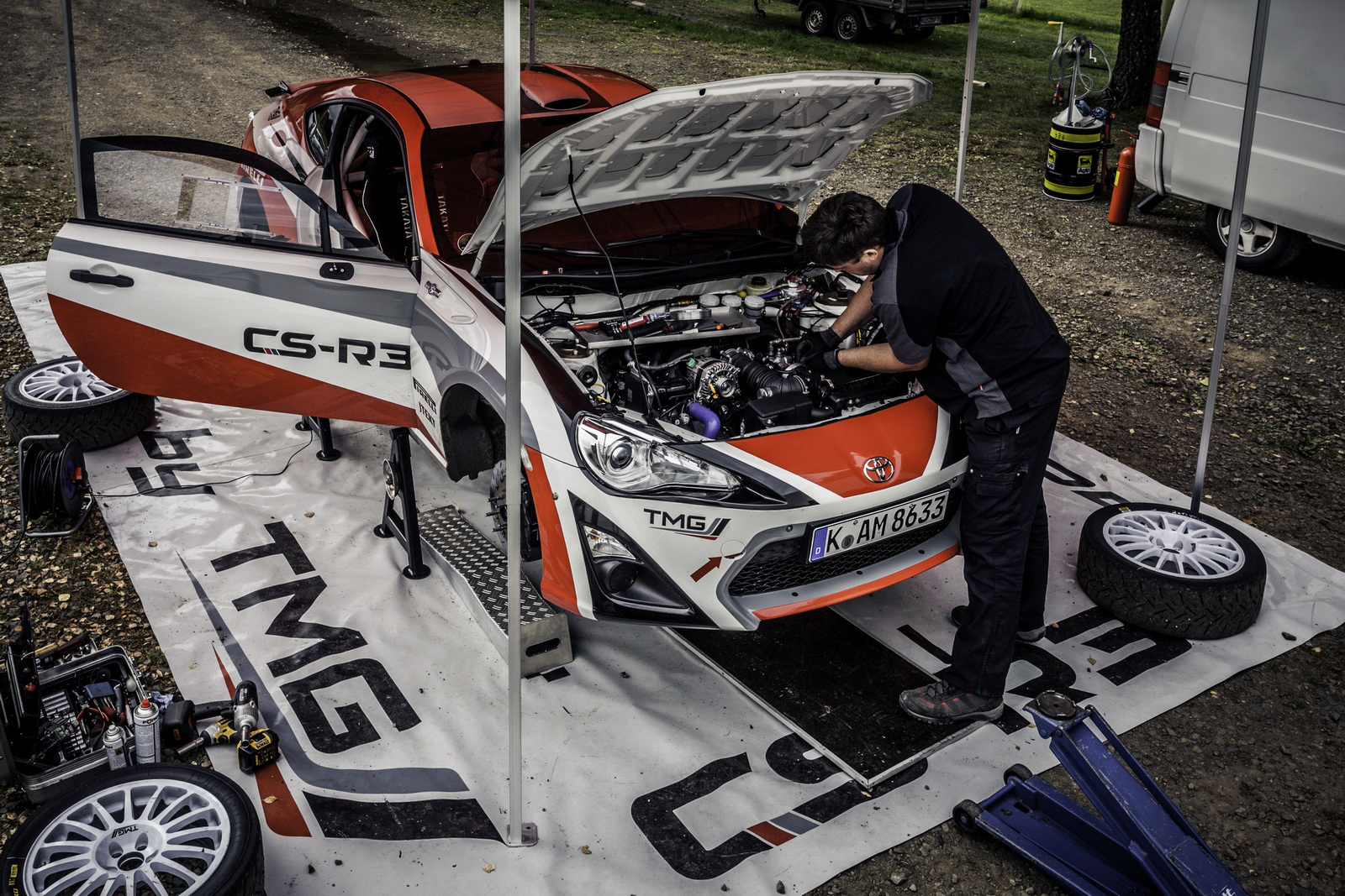 Toyota GT86 CS-R3 Rally Car Gets FIA Homologation, Will Start Competing ...