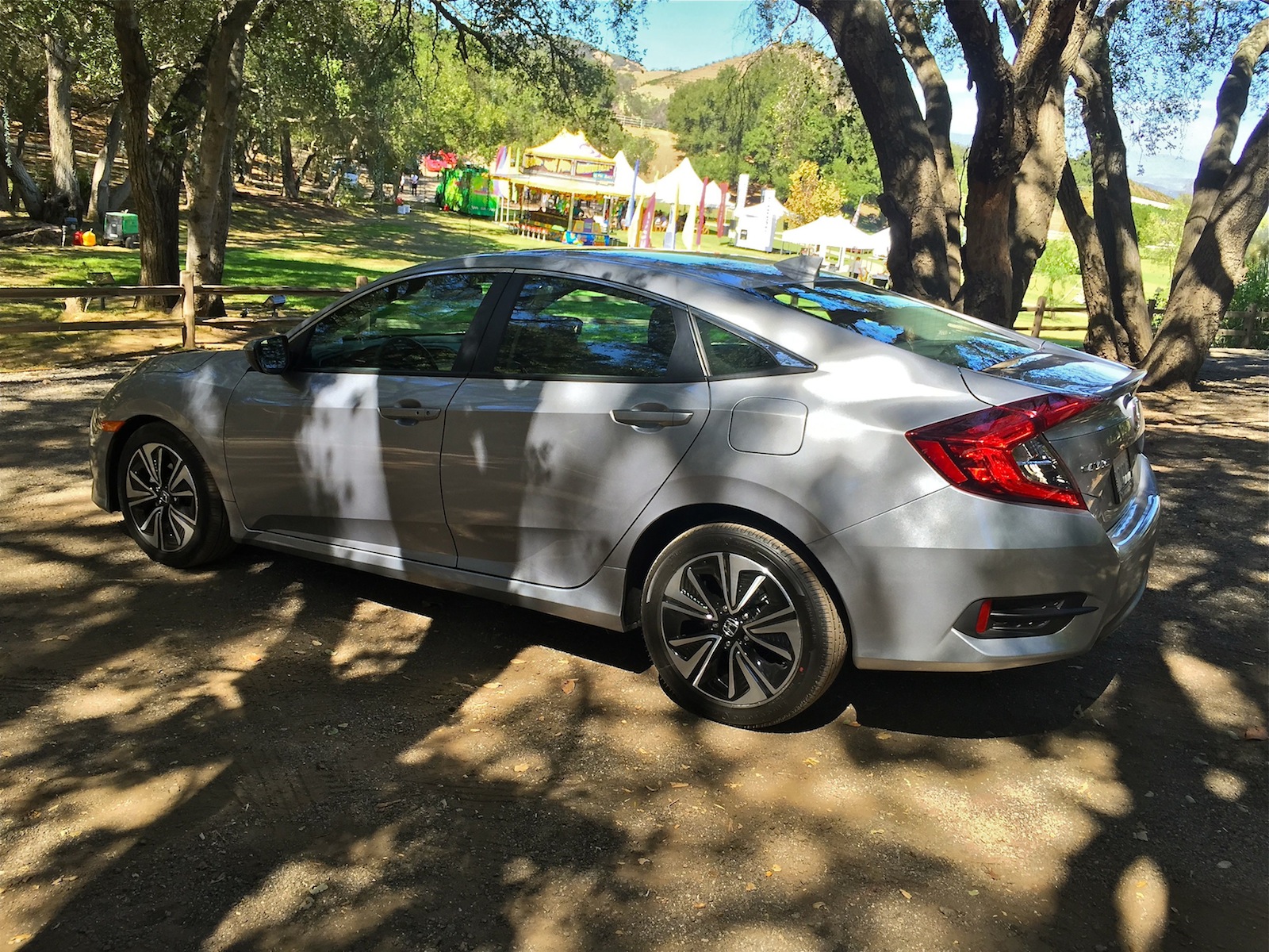 First Drive: With The 2016 Honda Civic, Mediocrity Is No Longer ...