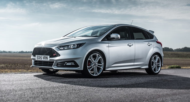 Ford Focus St Silver 2018 Ford Focus ST Review | Practical Motoring