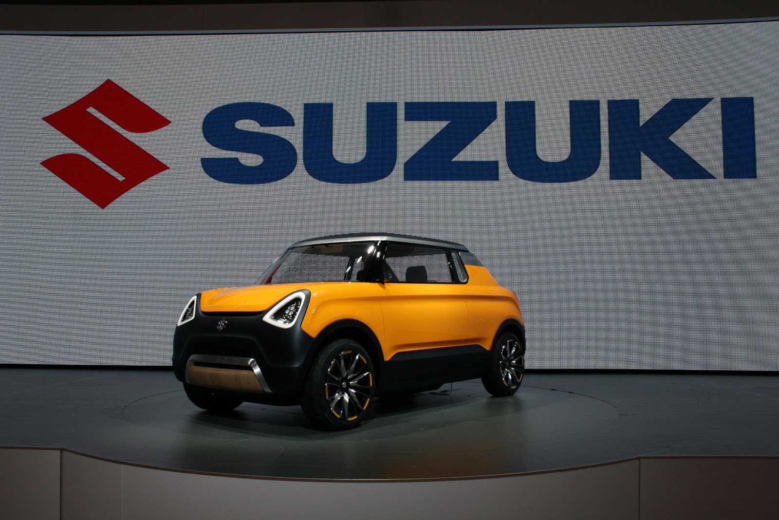 Suzuki’s Mighty Deck Concept Still Looks Mighty Strange | Carscoops