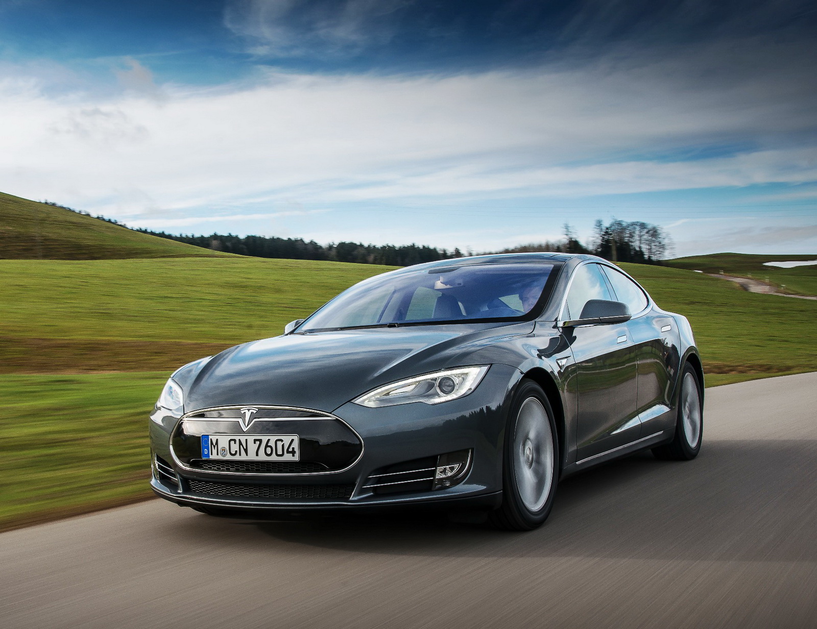 Tesla’s Version 7.1 Software Update Will Add Autopilot Parking Feature ...