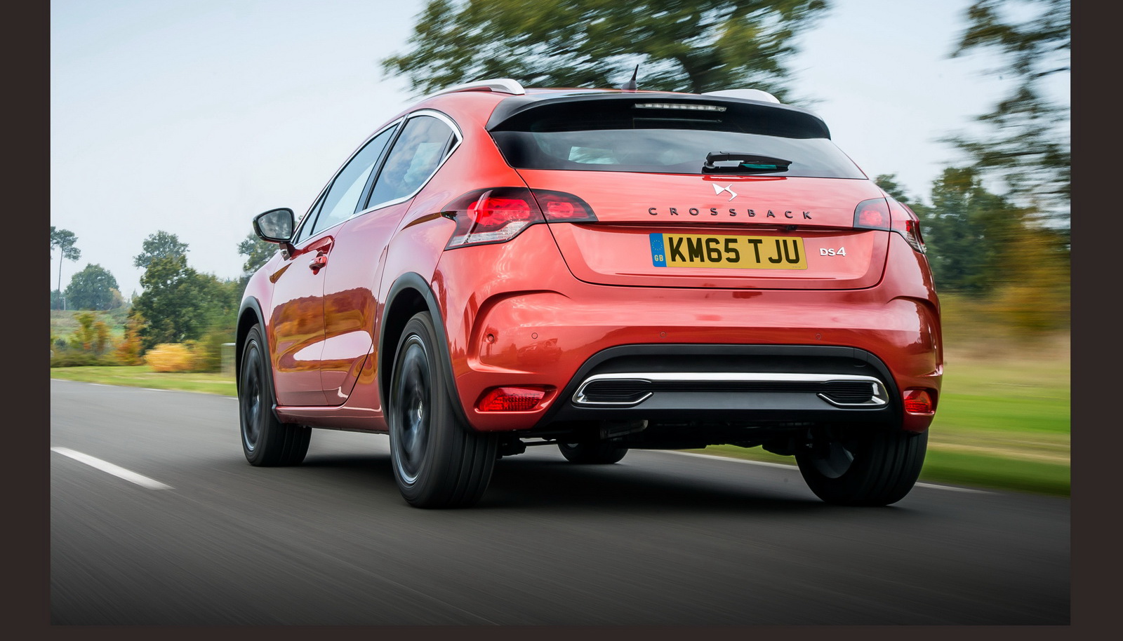 DS Automobiles Launches The DS 4 and DS 4 Crossback In The UK [48 ...