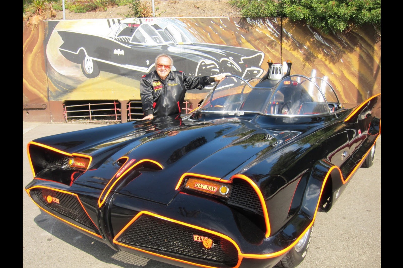 George Barris, Batmobile Creator And Customizing Legend, Dies At 89 ...