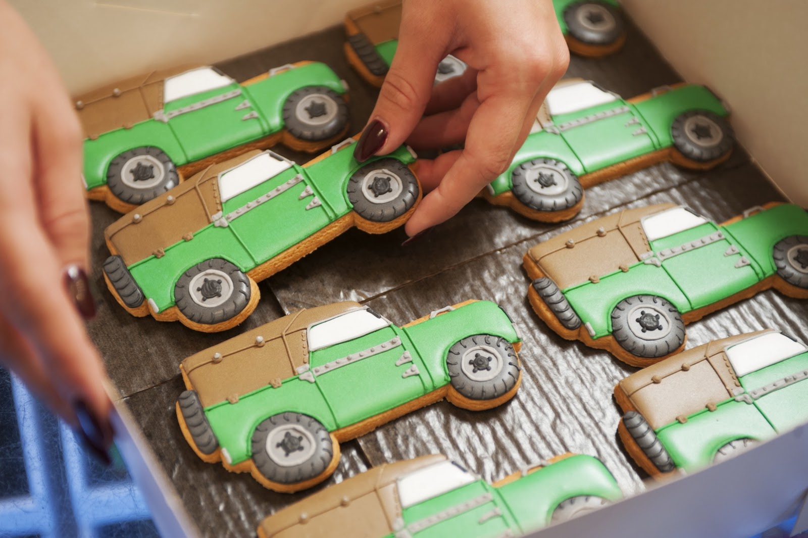 LR Celebrates Iconic Defender In London [w/Video] | Carscoops