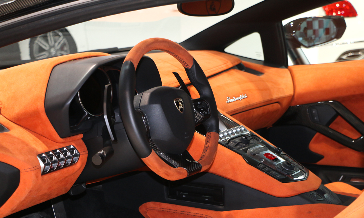 Lamborghini Aventador Orange Interior 3884