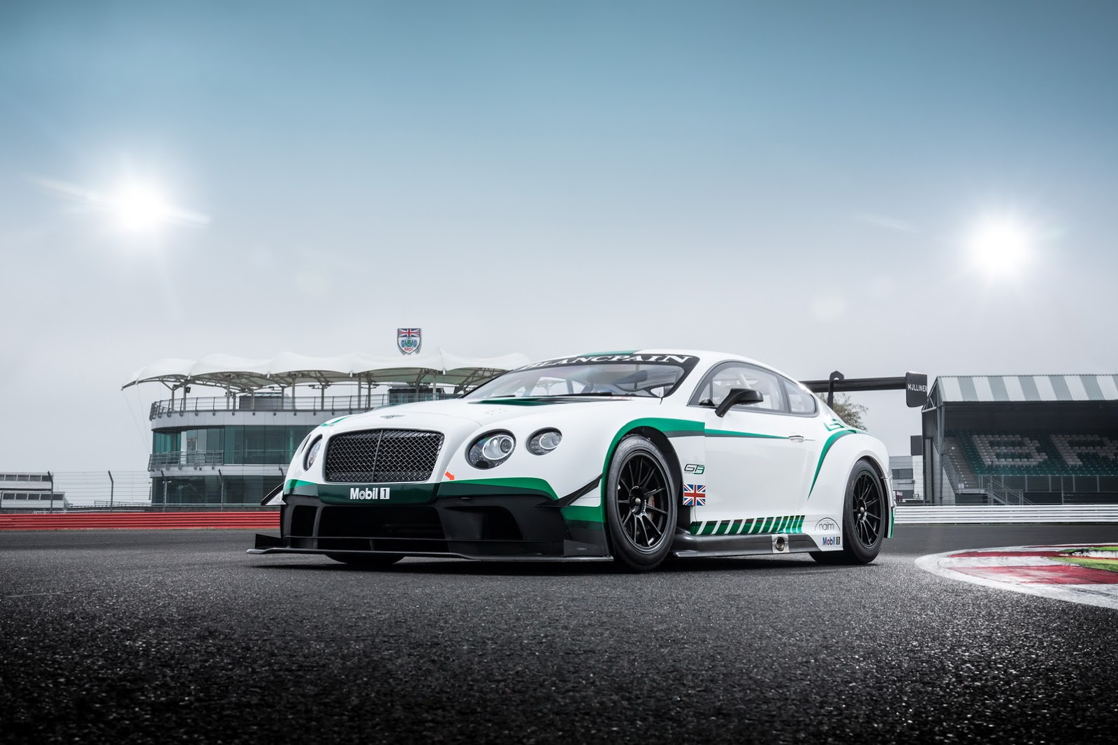 Bentley Continental GT3 & Legendary 4.5-Liter ‘Blower’ Meet To ...