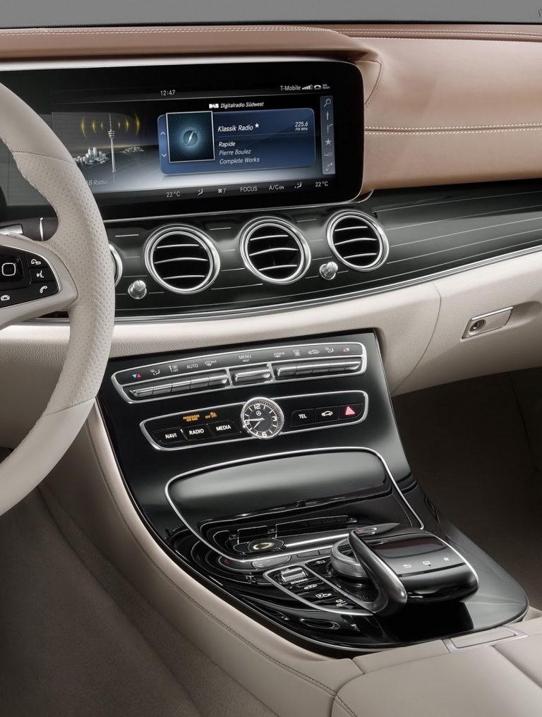 2017 Mercedes-Benz E-Class: First Official Look At Interior [23 Pics ...