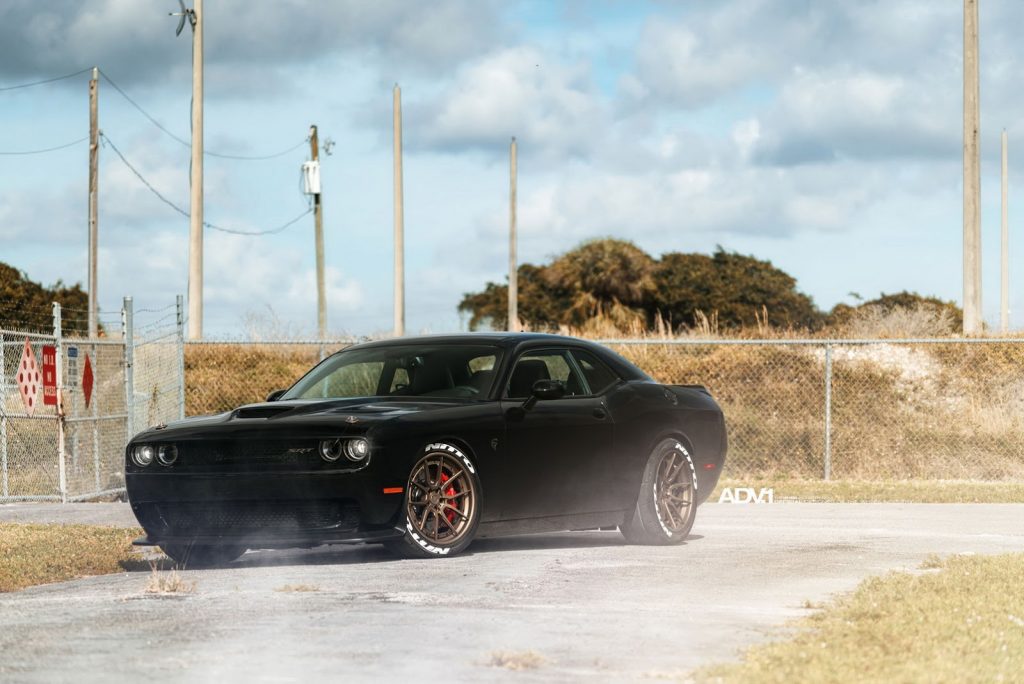 Challenger Hellcat Shows Off 20″ Matte Bronze Claws | Carscoops