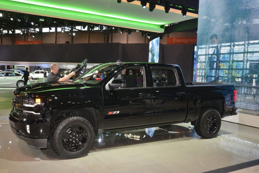 Chevrolet’s Murdered Out Silverado & Colorado Midnight Specials | Carscoops