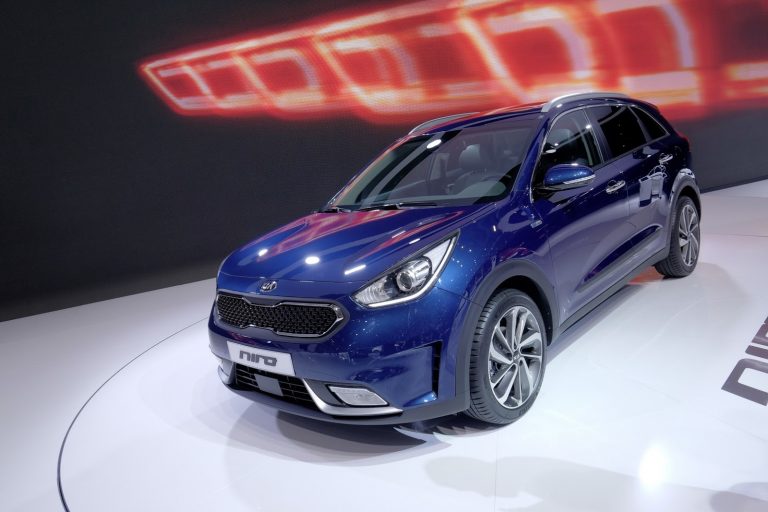 Kia Goes All Green On The Crossover Segment With Niro Hybrid | Carscoops