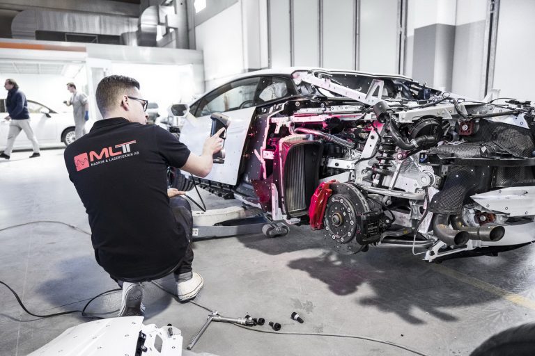 Jon Olsson Strips A Brand New Lamborghini Huracan For New Project ...