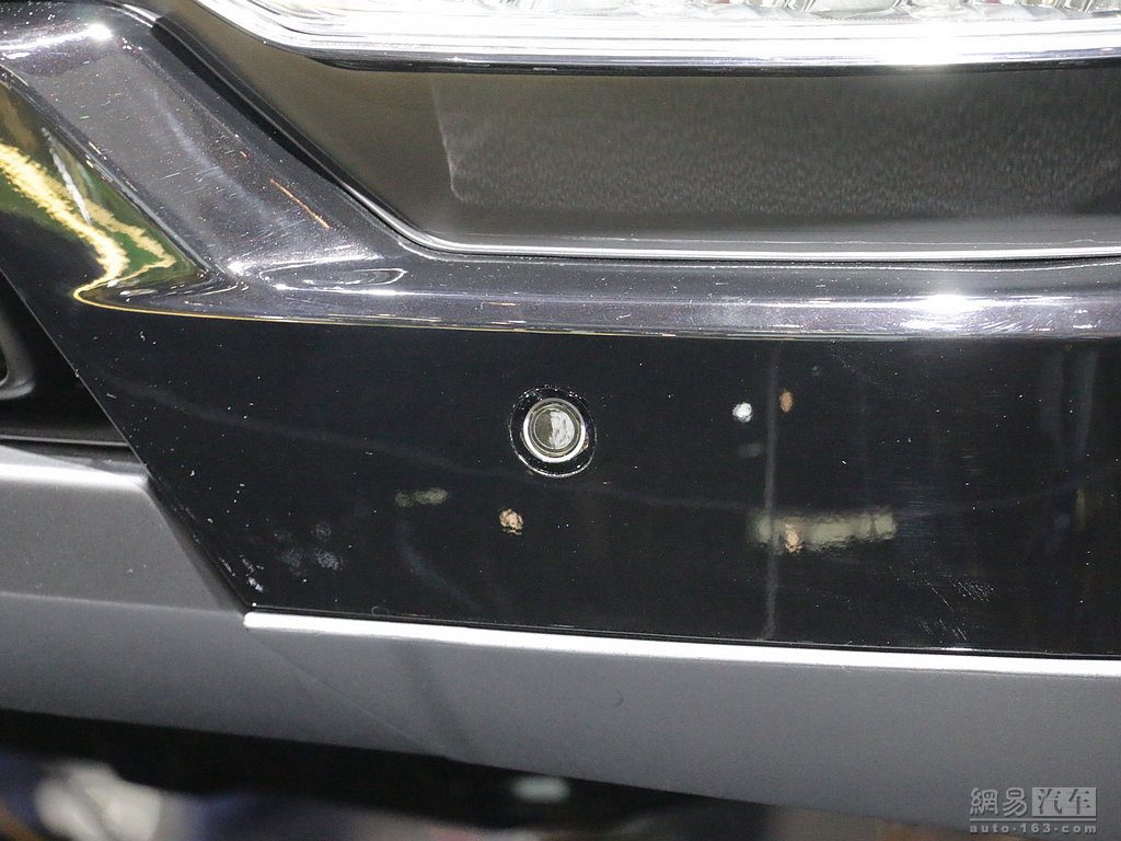 Hongqi Updates Its Range Rover-Aspiring LS5 Luxury SUV | Carscoops