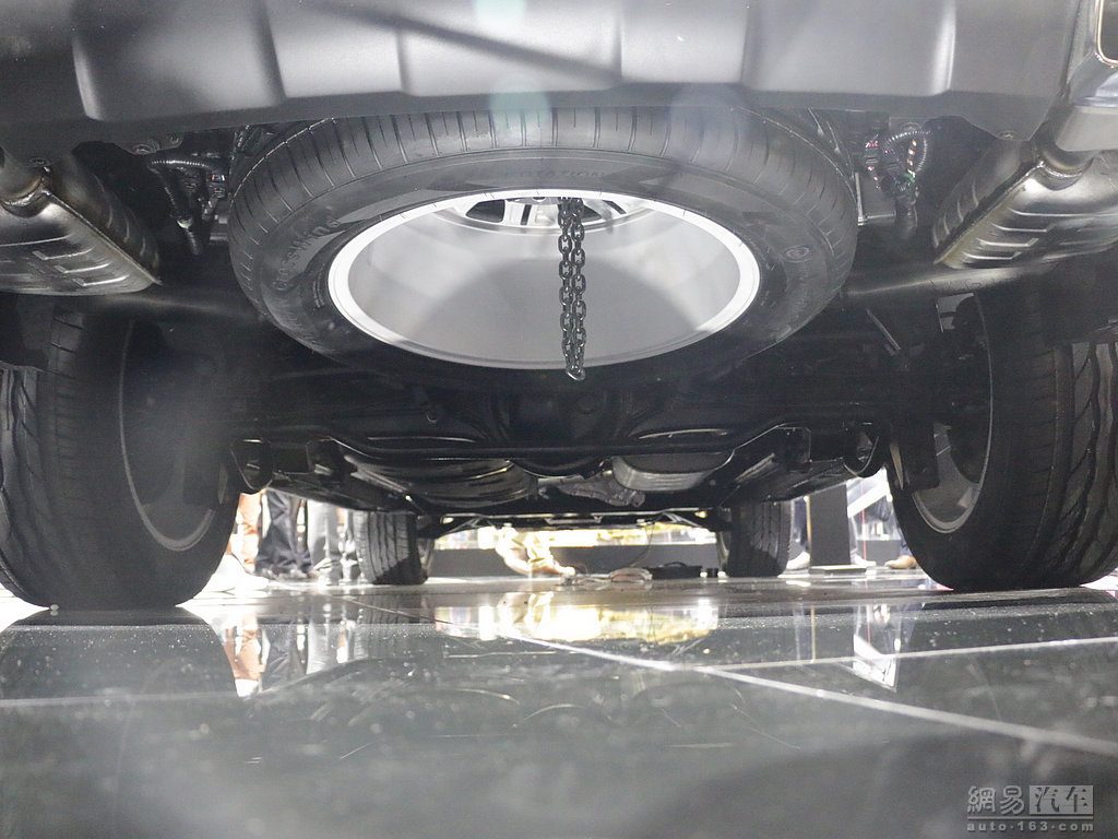 Hongqi Updates Its Range Rover-Aspiring LS5 Luxury SUV | Carscoops