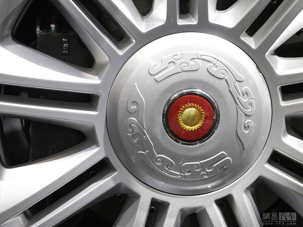 Hongqi Updates Its Range Rover-Aspiring LS5 Luxury SUV | Carscoops