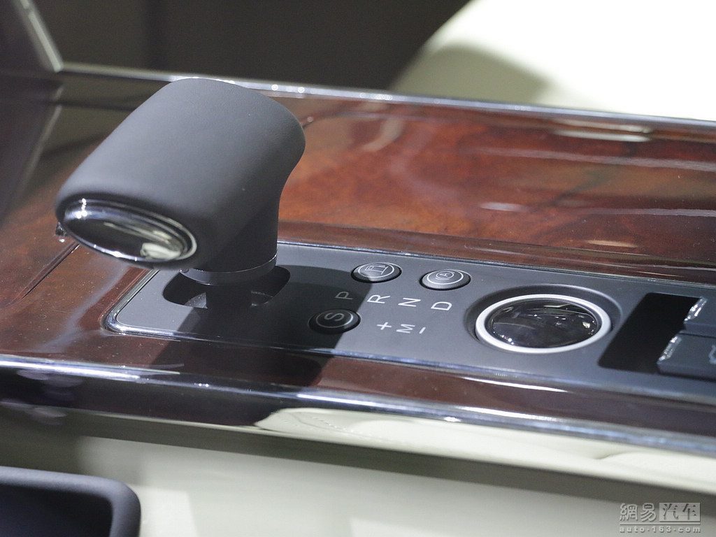 Hongqi Updates Its Range Rover-Aspiring LS5 Luxury SUV | Carscoops