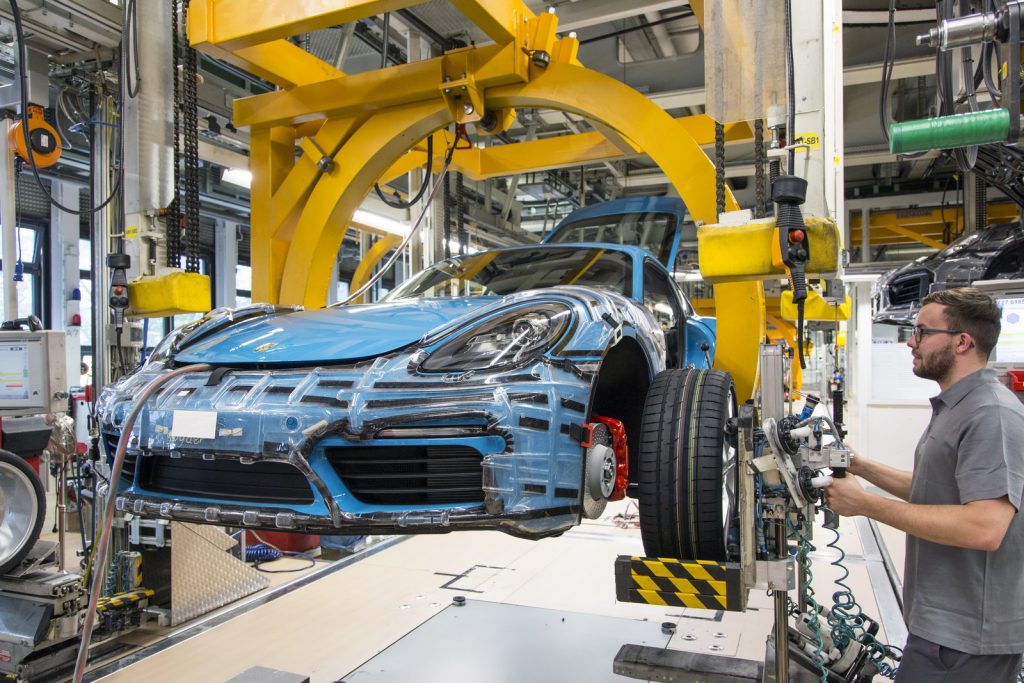 Porsche 718 Cayman Hits The Assembly Line | Carscoops