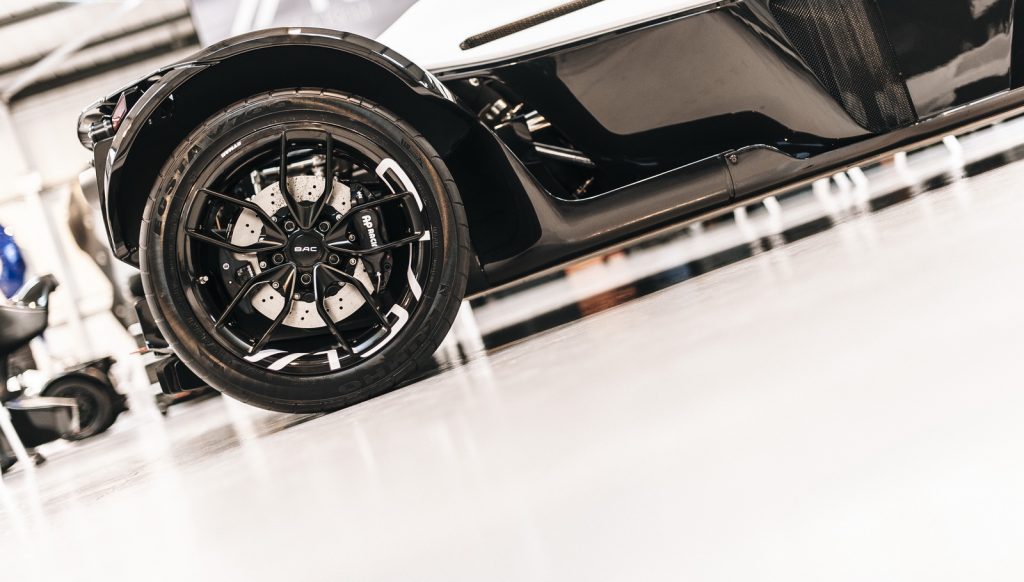 BAC Mono Now Comes With Carbon Composite Wheels; Run! | Carscoops