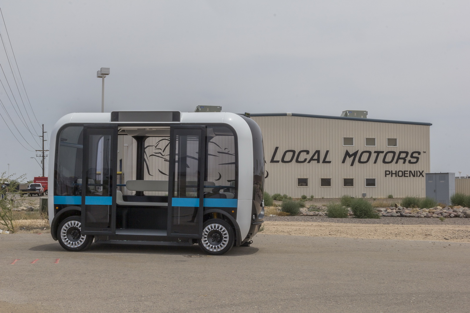 Local Motors Debuts Autonomous IBM Watson-Based Olli Bus [w/Video ...