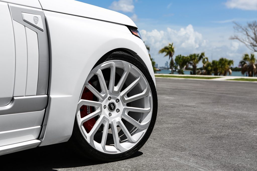 MC Customs Takes Range Rover To 650 PS, Fits Arden AR9 Widebody Kit ...