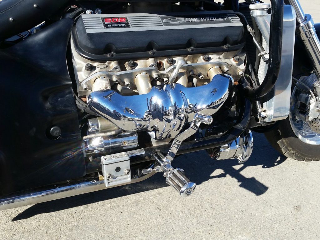 You’ll Need A Lot Of Guts To Buy This 8.2-Litre Boss Hoss Motorcycle ...