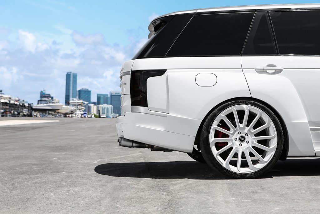MC Customs Takes Range Rover To 650 PS, Fits Arden AR9 Widebody Kit ...