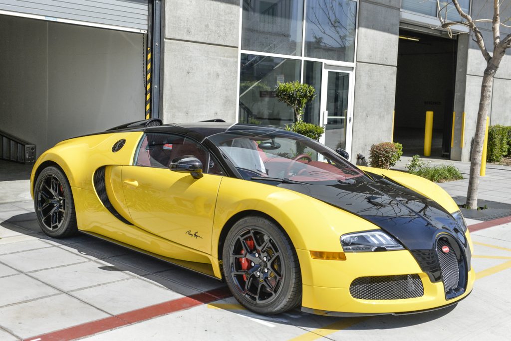 Bugatti Veyron Super Sport Black And Yellow