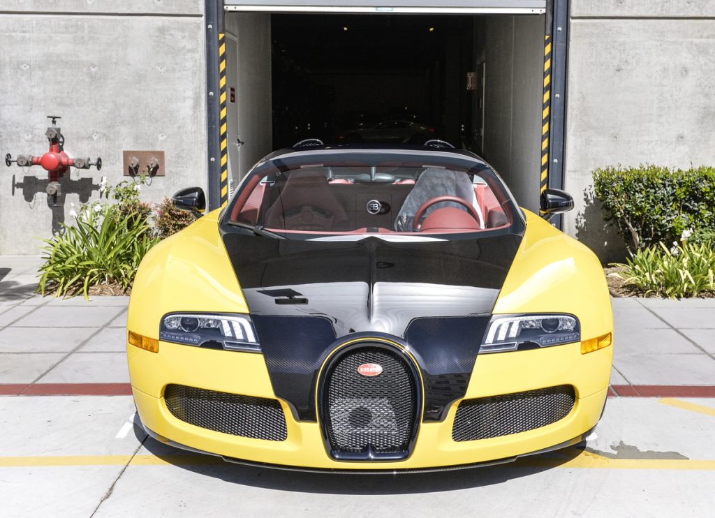 Bugatti Veyron Grand Sport Puts On Its Bumblebee Suit In L.A. | Carscoops