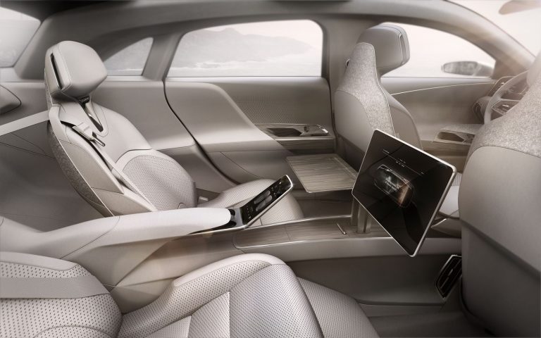 Lucid Air Unveiled With Stunning Design, 1,000 HP And 400 Mile Range ...
