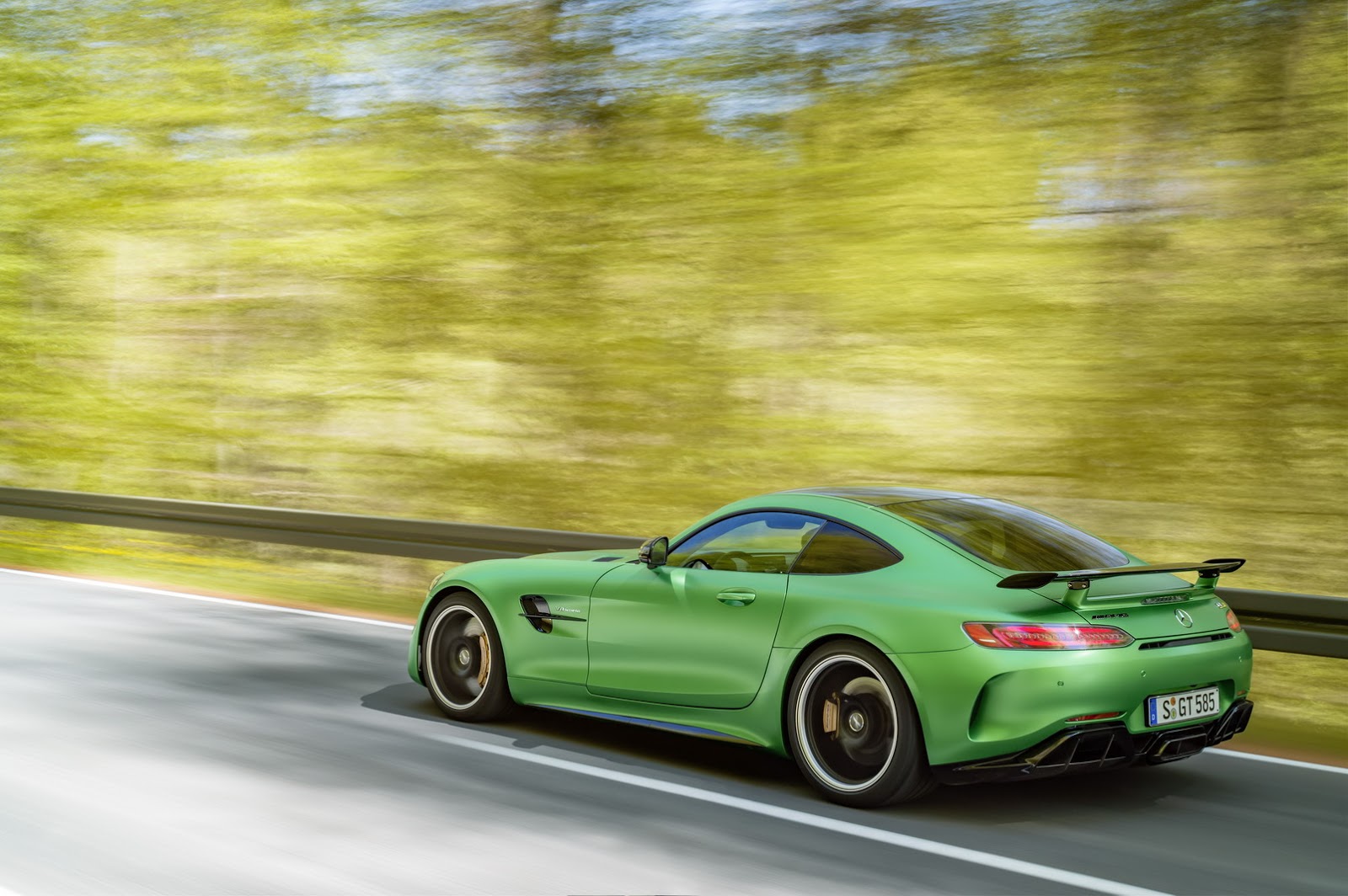 Is Mercedes-AMG Working On An Even Faster GT RS? | Carscoops